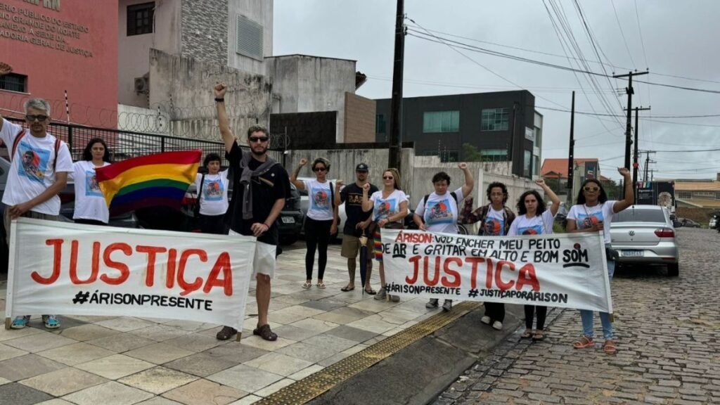 Justiça por Árisson: manifestantes pedem que MPRN receba denúncia ...